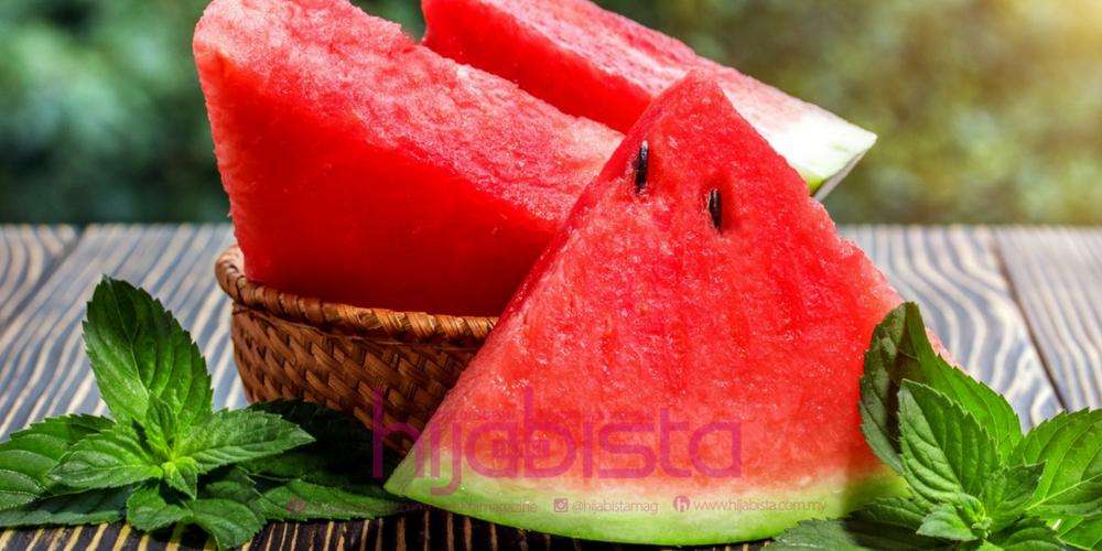 Kurus Dengan Cara Mudah, Hanya Makan Tembikai Dalam Masa 7 Hari. Wow ...