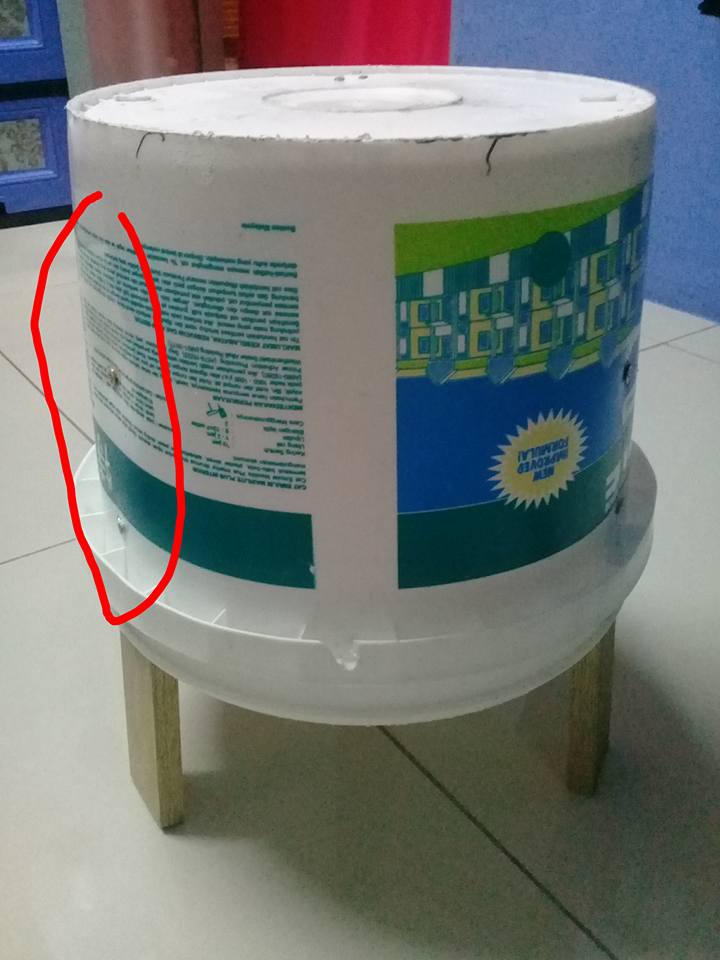 Wanita Ini Tunjuk DIY Stool Bajet Dari Tong Cat - IMPIANA